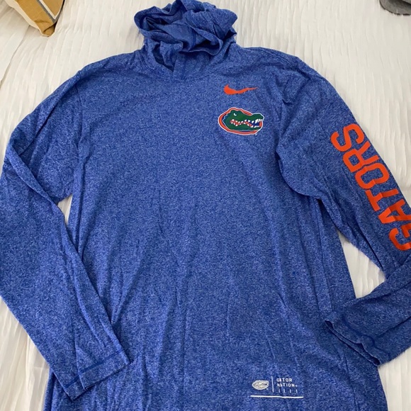 Nike | Tops | Nike Gator Training Drifit Shirt | Poshmark